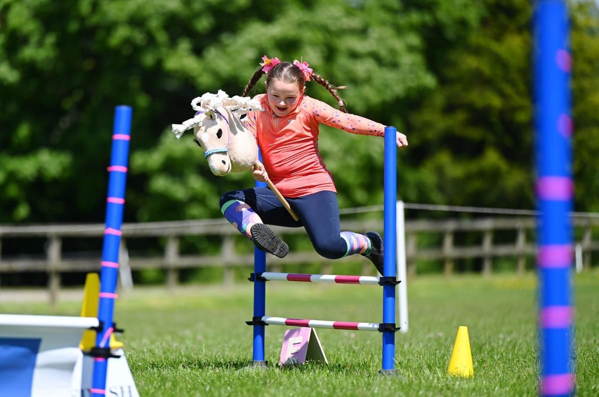 UK Hobby Horse - Jolly Jumps